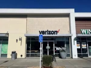 Alhambra, California Verizon Store