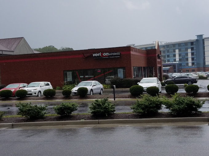 Blacksburg, Virginia: Verizon Store