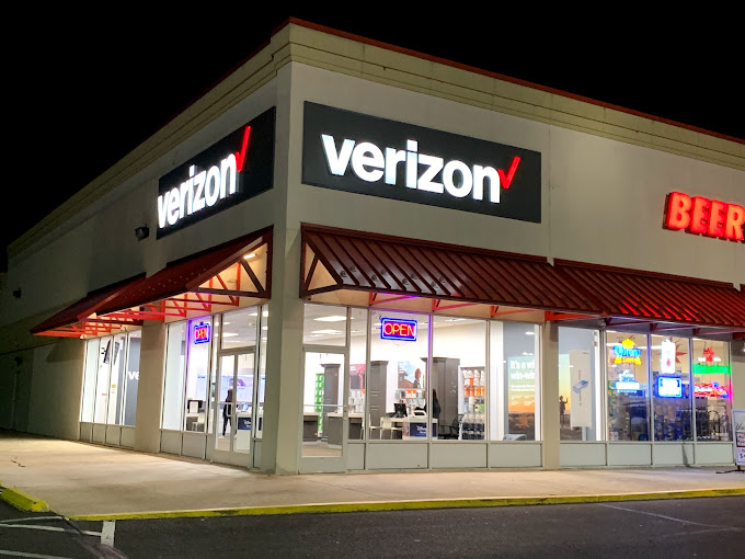 North Wales, Pennsylvania: Verizon Store