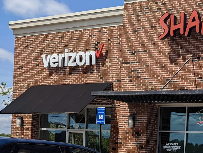 Fairburn, Georgia Verizon Store