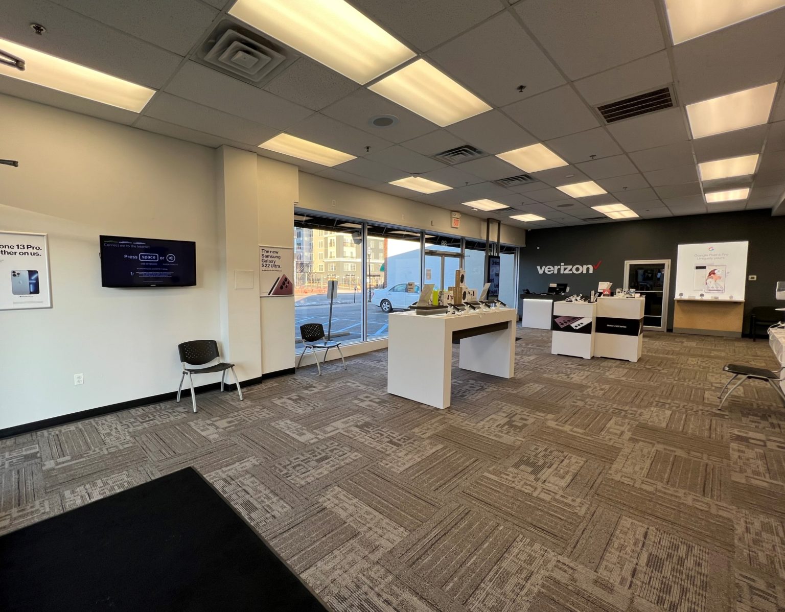 Morristown, New Jersey: Verizon Store