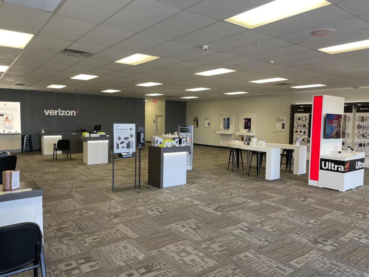 Neptune City, New Jersey: Verizon Store