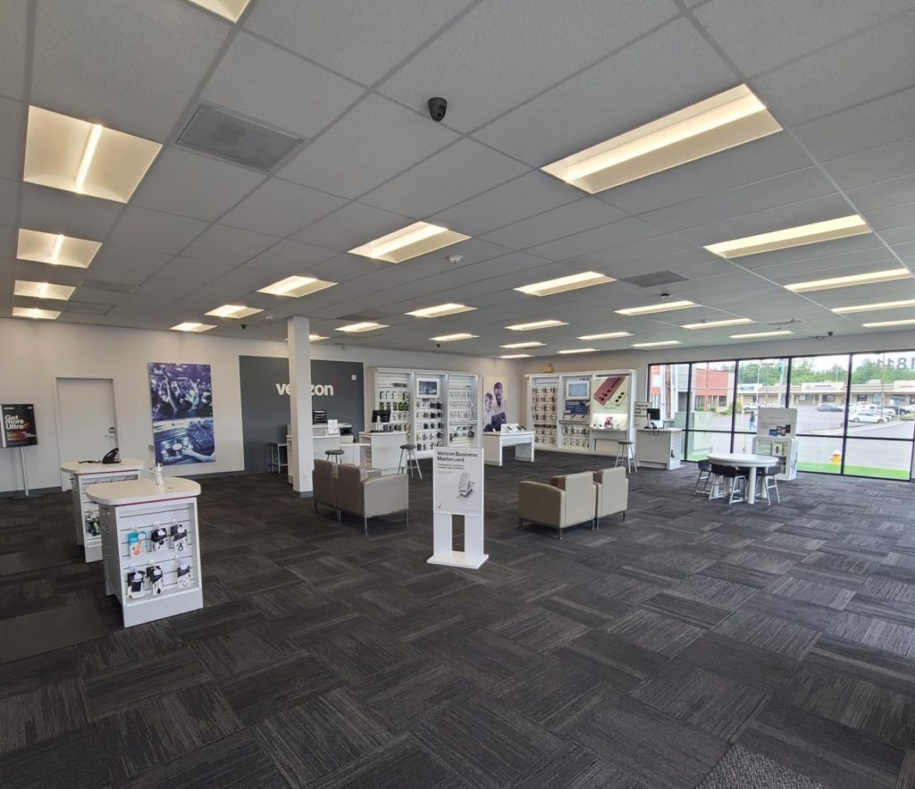 Mount Vernon, Washington: Verizon Store