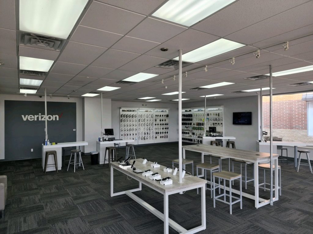 Clio, Michigan Verizon Store