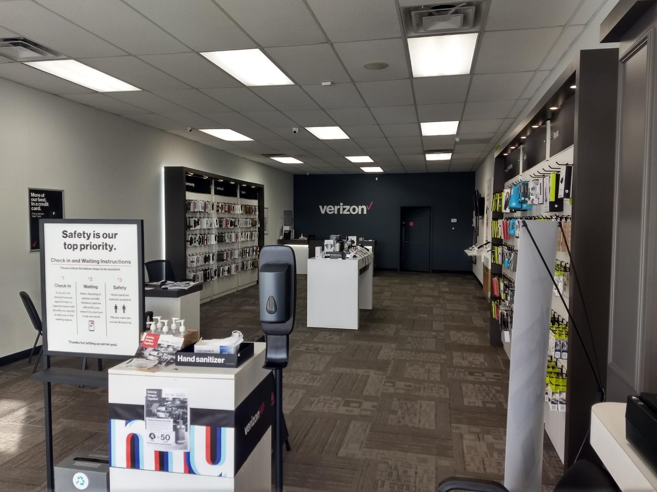 Holland, Ohio: Verizon Store